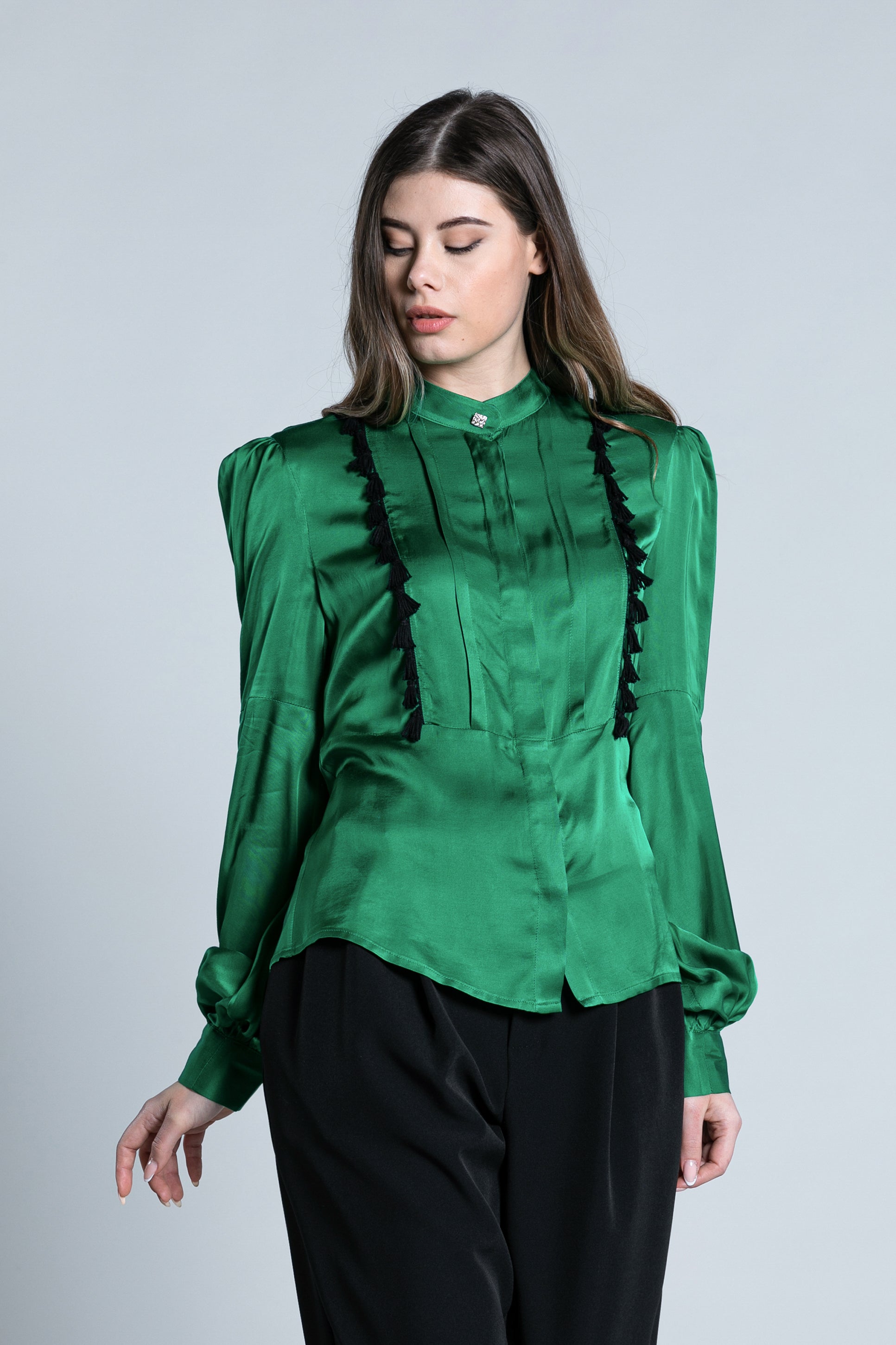 RELISH | BEAR long sleeve shirt with jewel button plus pleats and ...